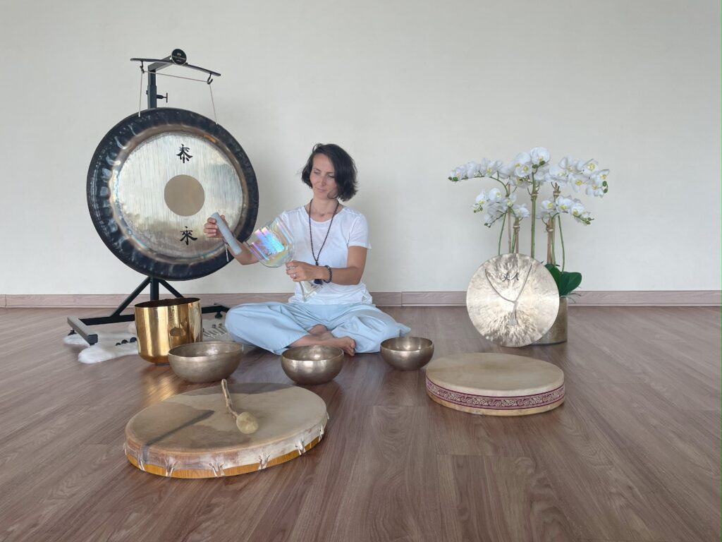 Sound healing ” Working with group& cacao ceremony ” training Dubai ...